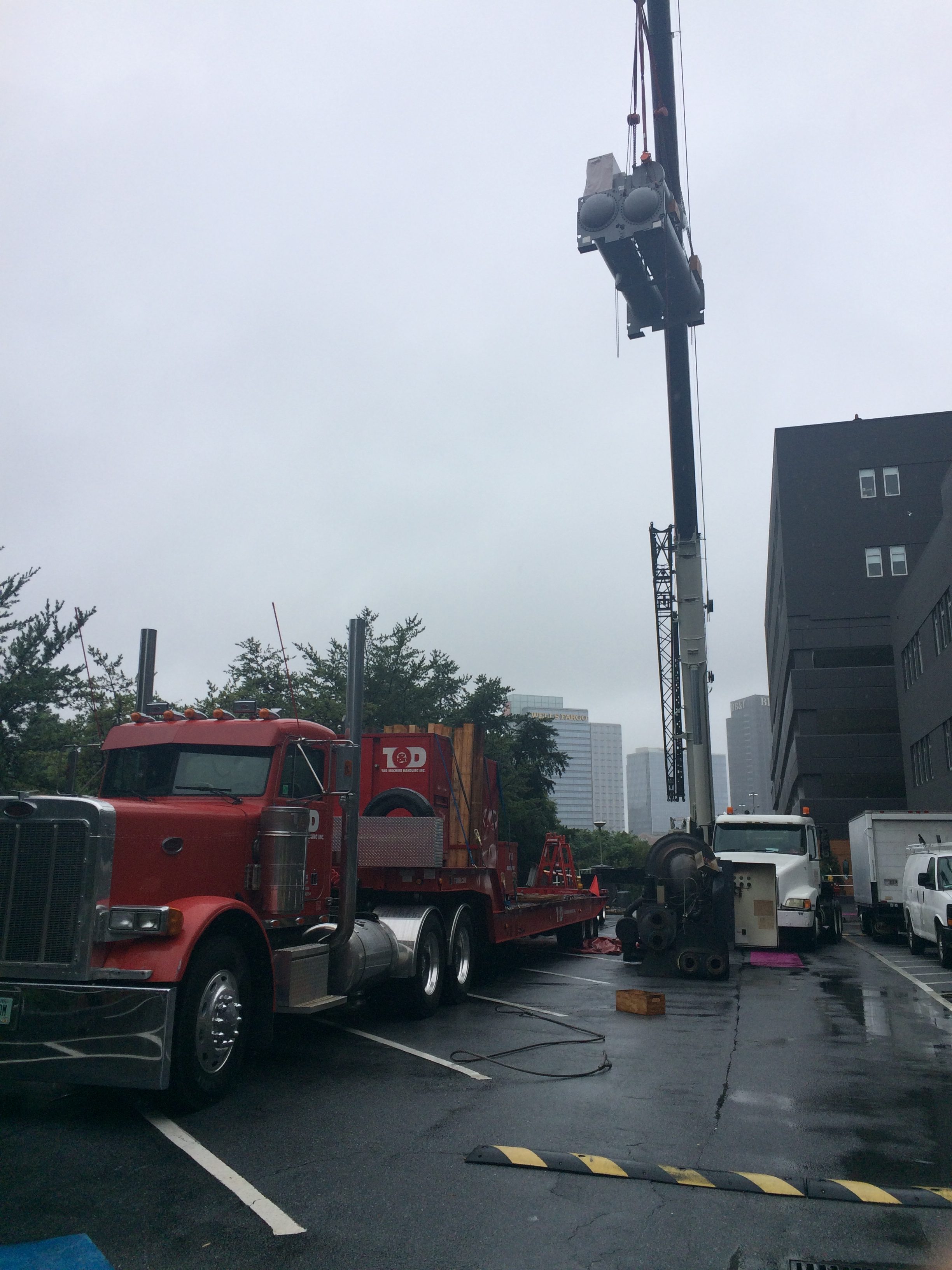 Chiller Changeout 7 - T&D Machine Handling, Inc.